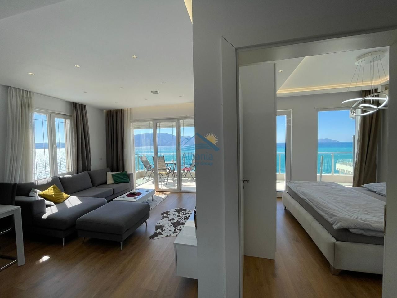 Shtepi Per Shitje Ne Vlore Shqiperi Lungomare